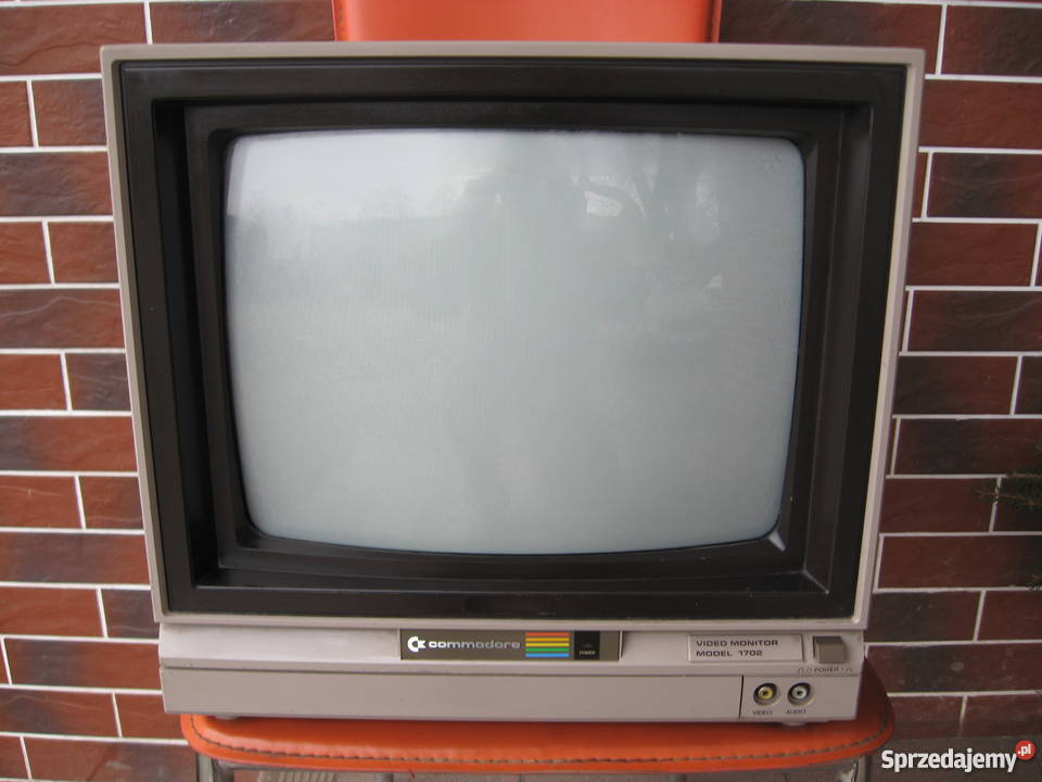 ArtStation Commodore 1702 Monitor, 45% OFF