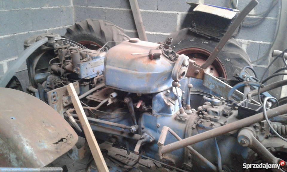 Ford Fordson super dexta części Czajków - Sprzedajemy.pl