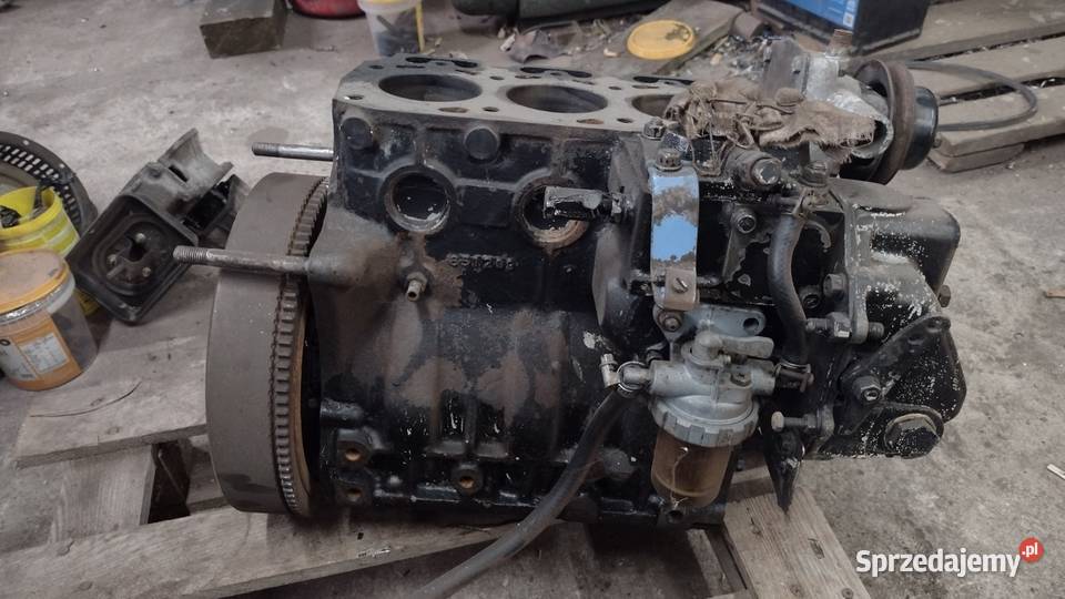 Silnik Hinomoto C174 cs100 Zwoleń - Sprzedajemy.pl