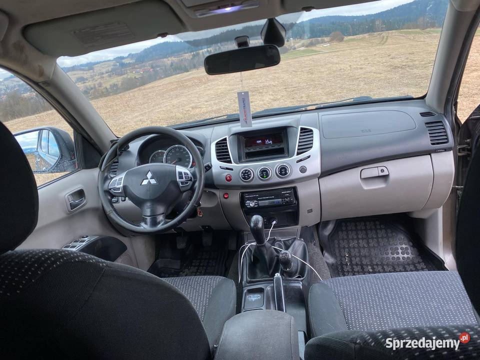 mitsubishi l200 rama bez dziur i bez rdzy z reduktorem Podwilk ... mitsubishi l200 rama bez dziur i bez rdzy z reduktorem Podwilk ...