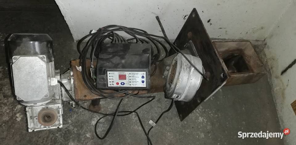 Podajnik żeliwny do pieca na Eco groszek eko energia Ostrów ...