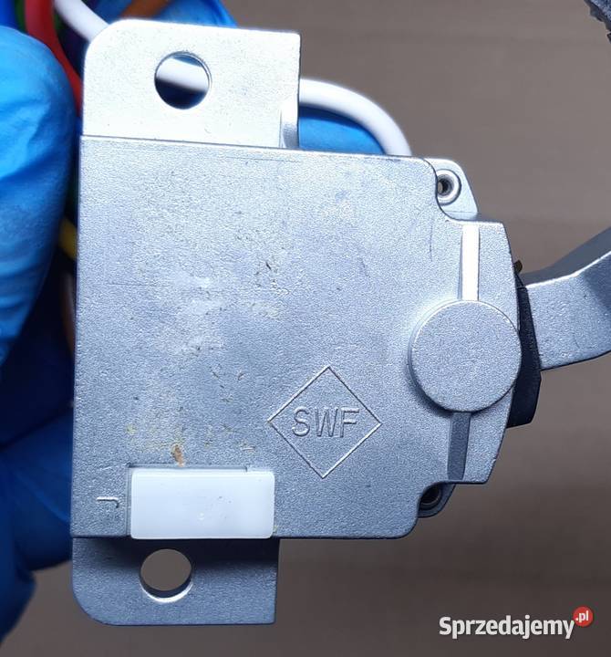 PRZEŁĄCZNIK WYCIERACZEK SCANIA 4 95-04R 1424970 ORYGINAŁ Mielęcin ...