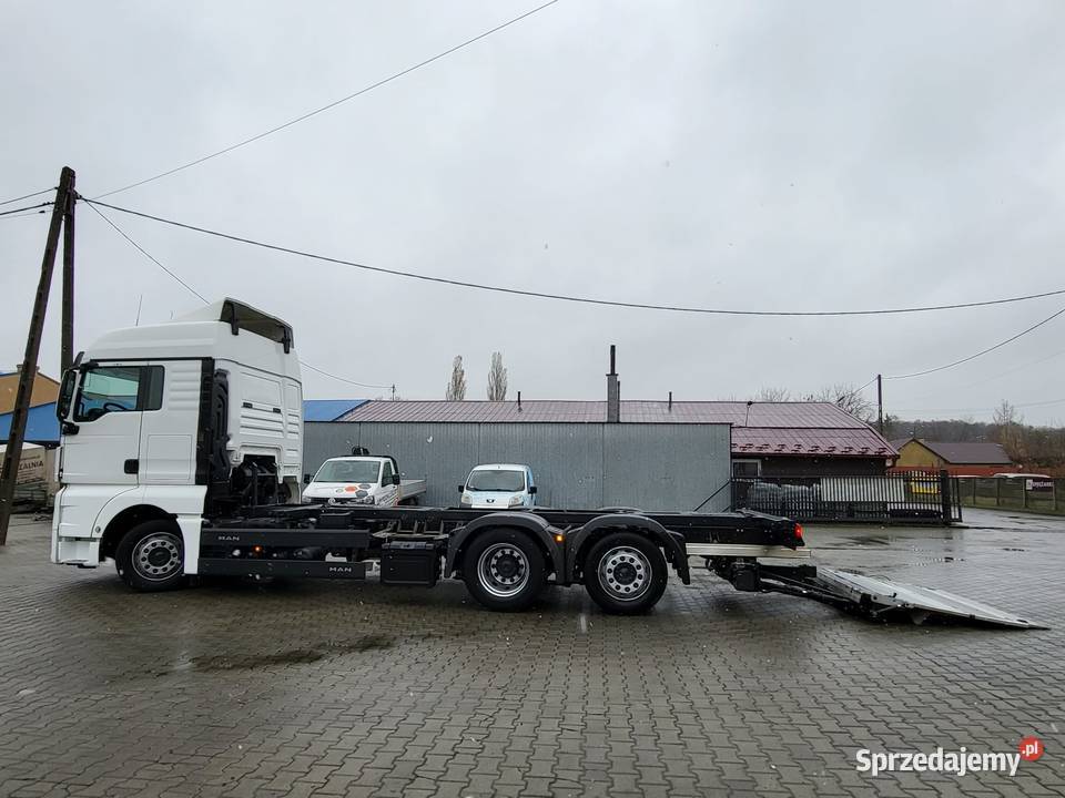 Samochód ciężarowy do przewozu kontenerów MAN TGX 6x2 BDF Dąbrowa ...