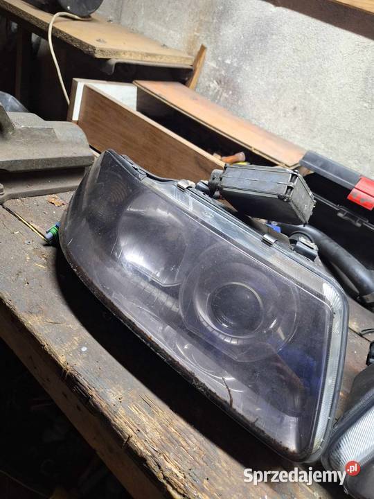 Lampy Xenon OEM Hella A3/S3 8L polift Radlin - Sprzedajemy.pl