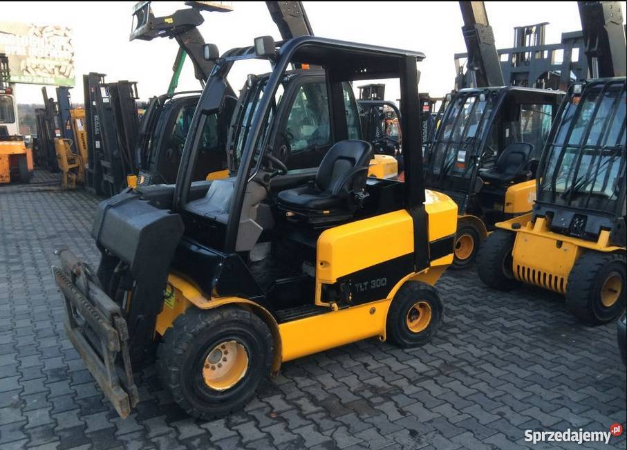 kompaktowa ładowarka teleskopowa JCB TLT30D TLT30 TELETRUK Kęty ...