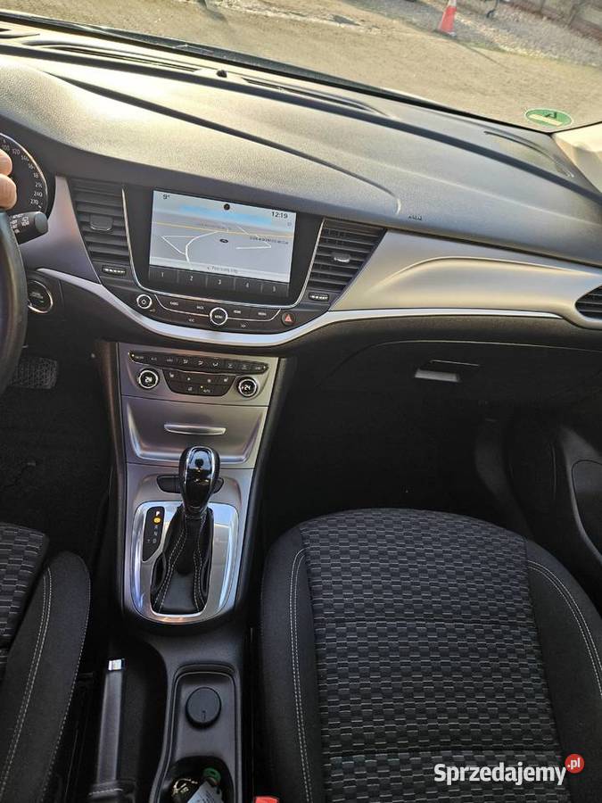 Opel Astra V 1.6 CDTI Dynamic 2018 · 137 000 km · 1 598 cm3 Mogilno - Sprzedajemy.pl